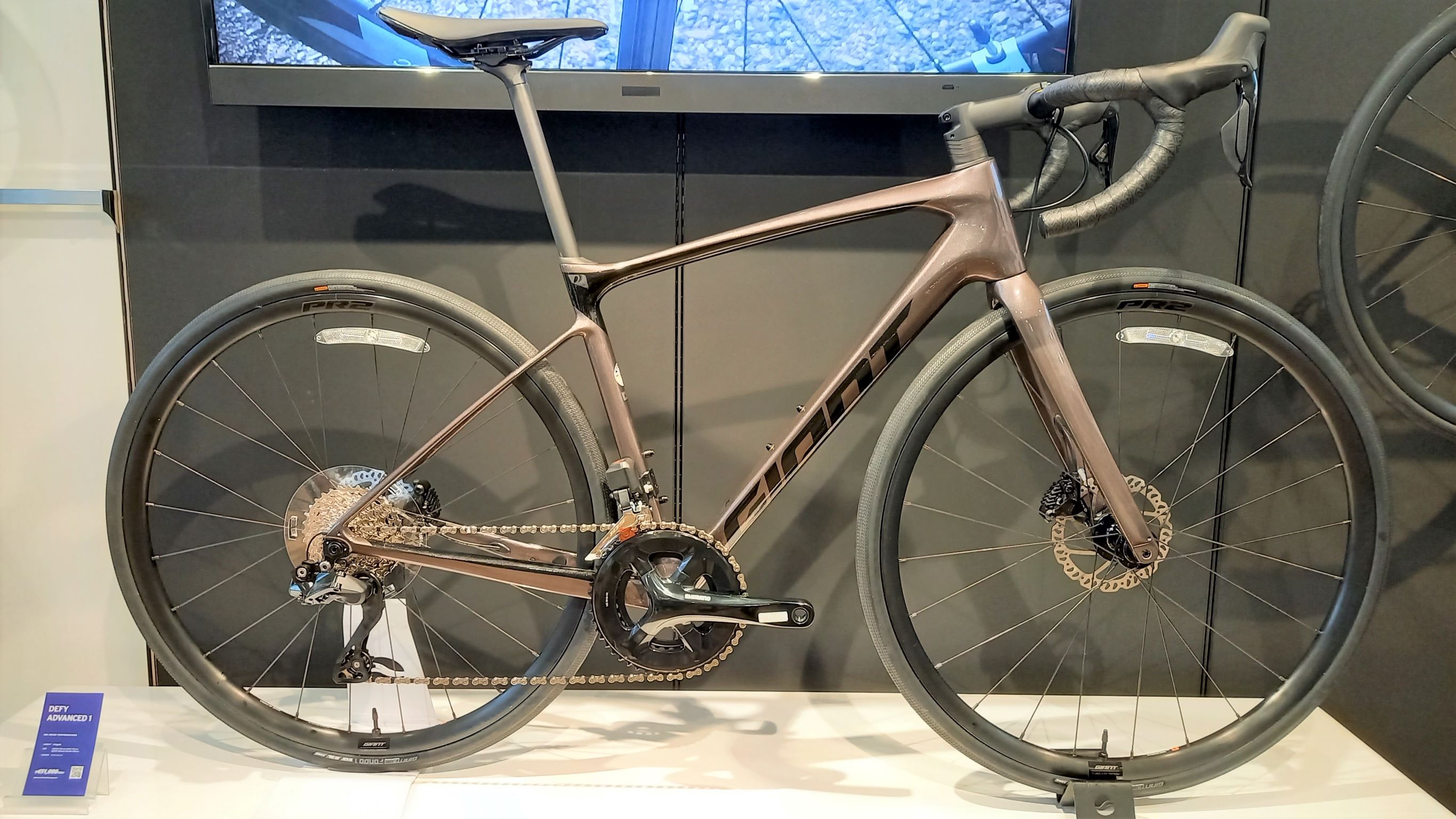 GIANT DEFY ADVANCED 1 （2023モデル）入荷